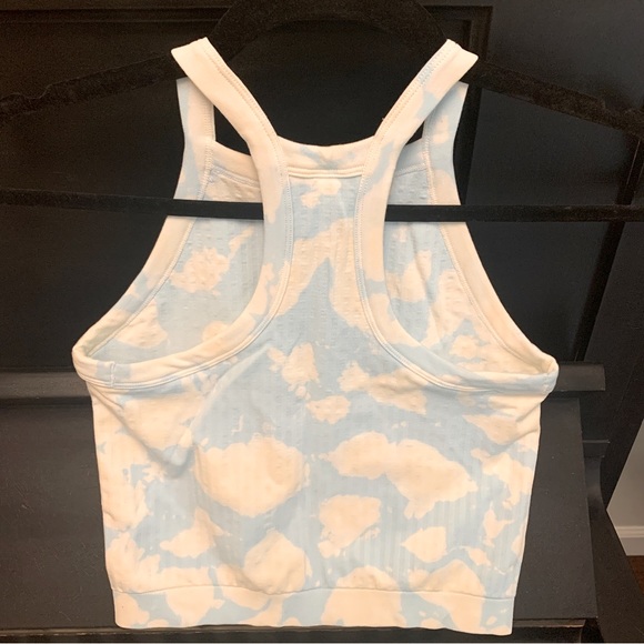 Fabletics | Tops | Nwt Fabletics Carly Rib Halter Crop Top In Blue ...